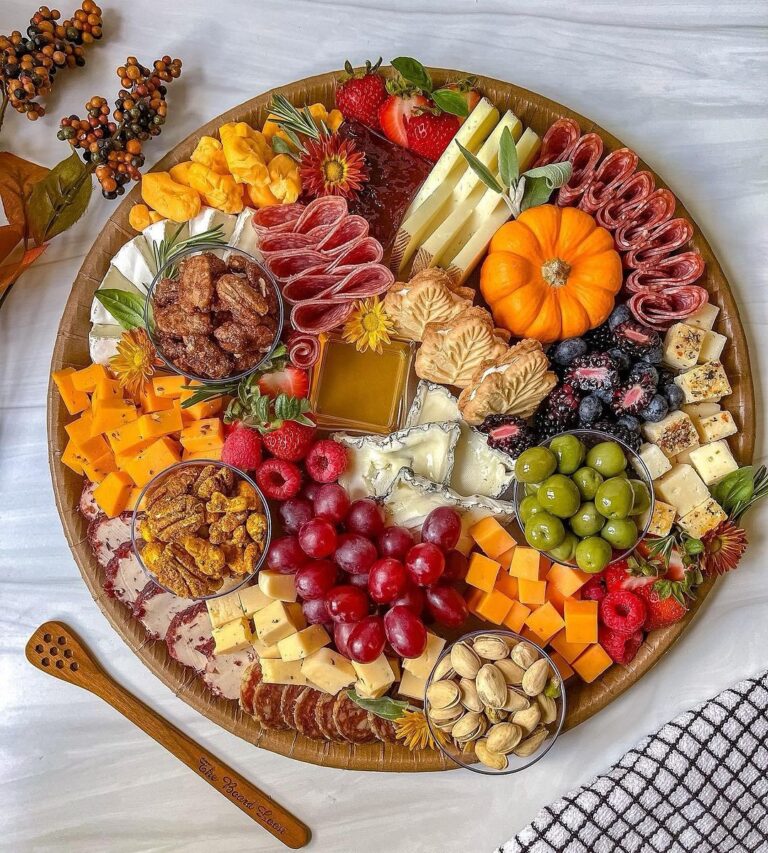 Thanksgiving Charcuterie Board for the Perfect Holiday Table
