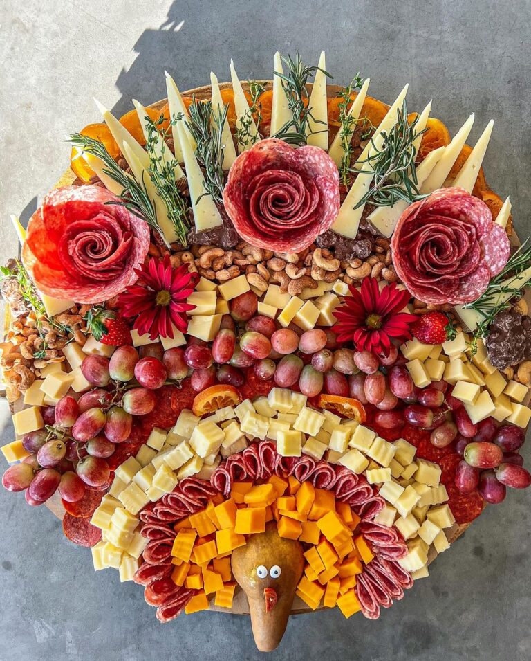 Thanksgiving Charcuterie Board for the Perfect Holiday Table