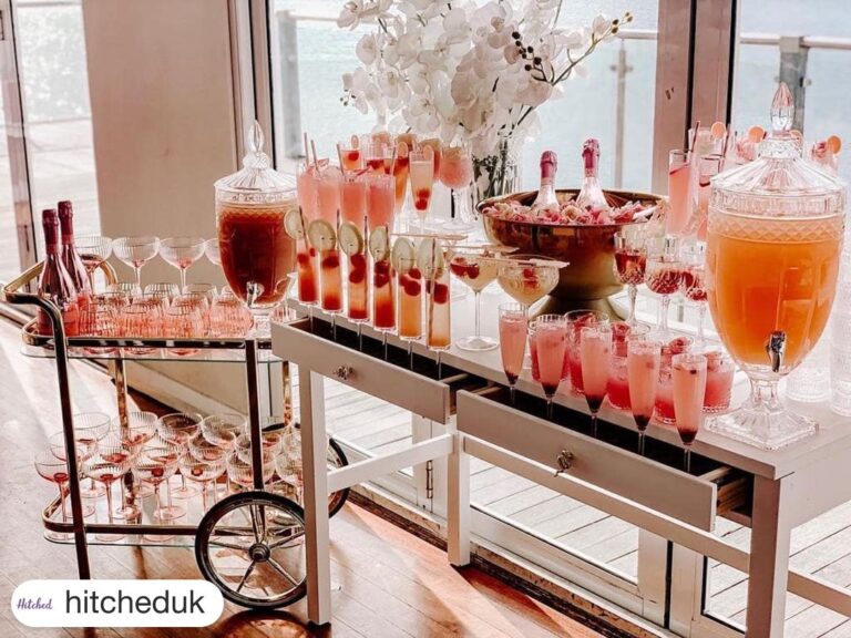 17 Creative Wedding Food Station Ideas