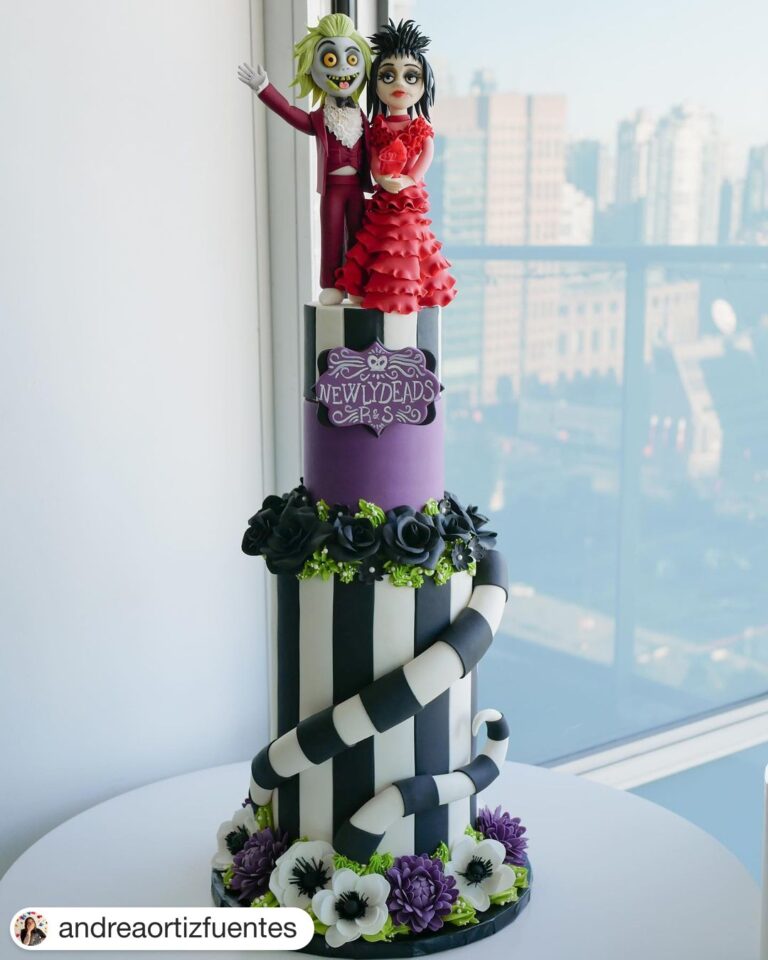 Scary Halloween Cake Decoration Ideas for Different Celebrations