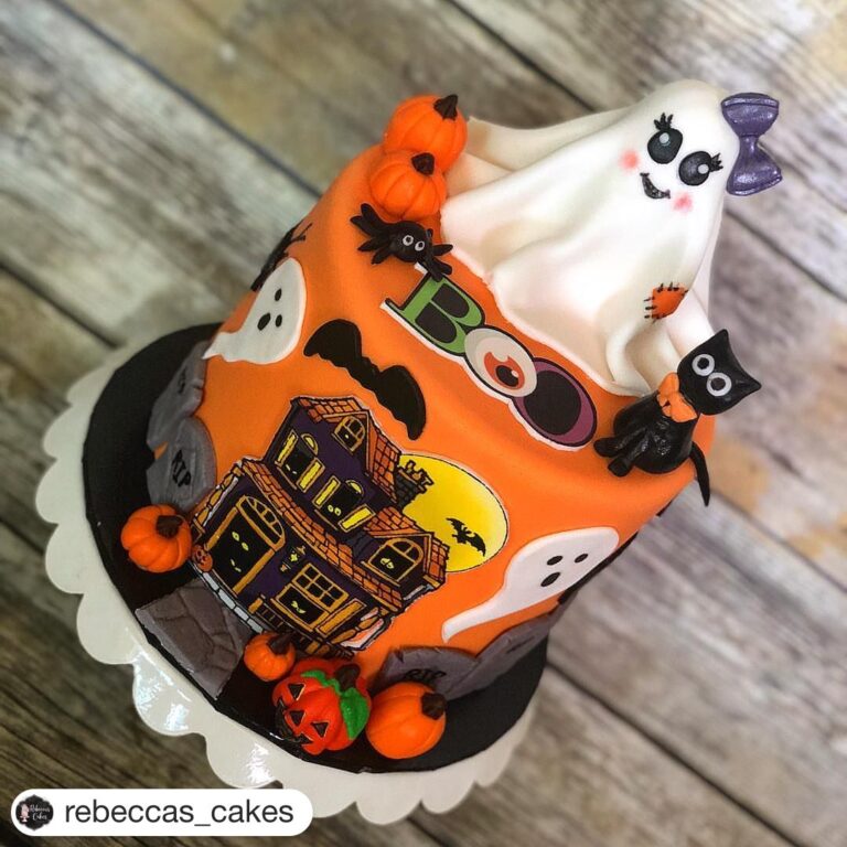 Scary Halloween Cake Decoration Ideas for Different Celebrations