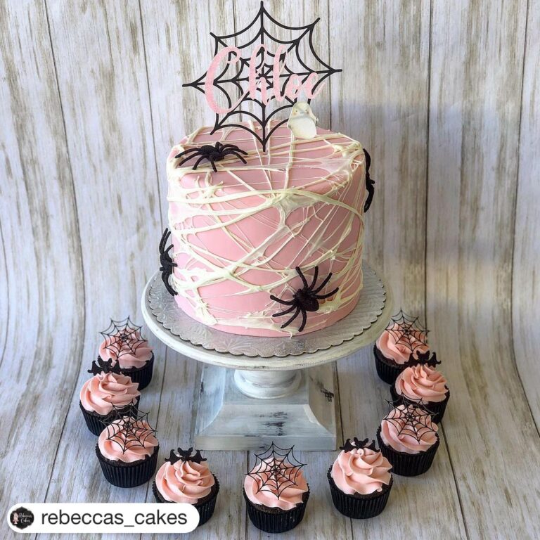 Scary Halloween Cake Decoration Ideas for Different Celebrations