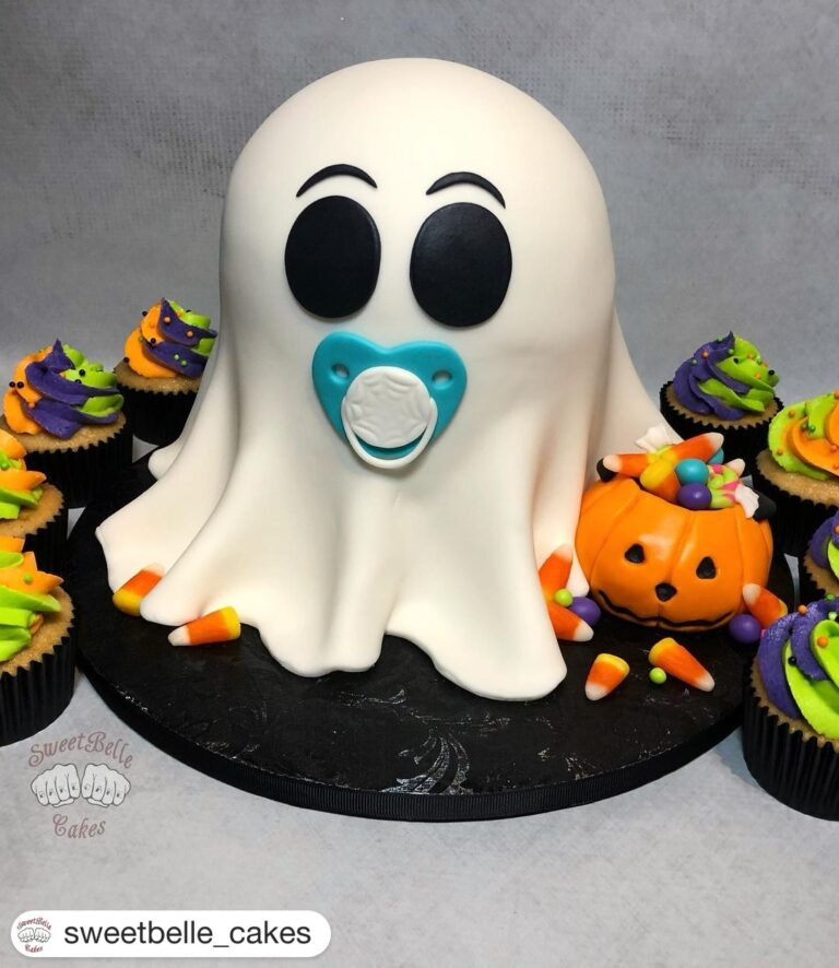 Scary Halloween Cake Decoration Ideas for Different Celebrations