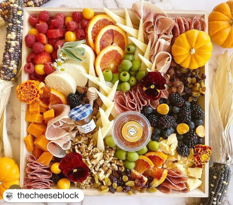 Thanksgiving Charcuterie Board for the Perfect Holiday Table